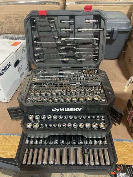 Husky Mechanics Tool Set (290-Piece) - Metzger Property Services, LLC