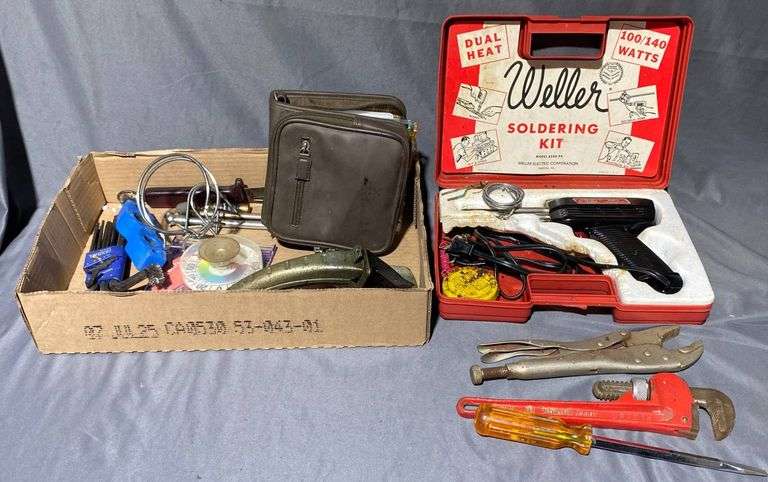 Weller Soldering Kit, Hand Tools, and Assorted CDs - Metzger Property ...