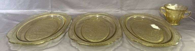 Madrid Amber Federal Glass Co. Oval Platters and Sugar - Metzger ...