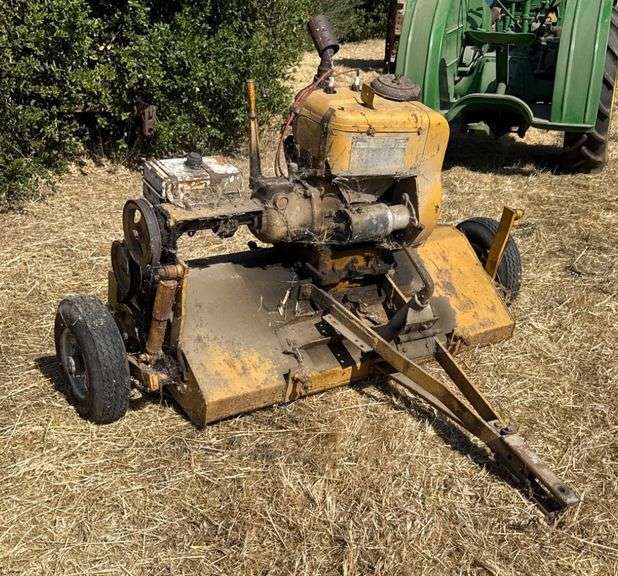 Pull-Type Flail Mower with Gas-Powered Wisconsin Engine - Metzger ...