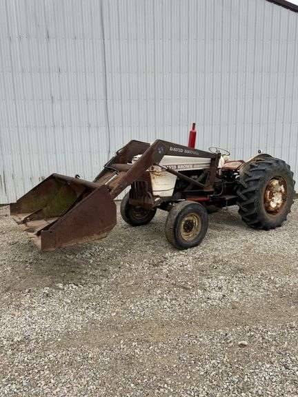 David Brown 990 with loader, 5 foot bucket, 5,200hrs, diesel, runs and ...