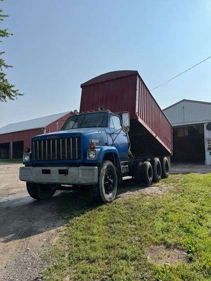 1985 GMC Brigadier, 671 Detroit, Diesel, 10sp, bed is 18ft long w/62 ...