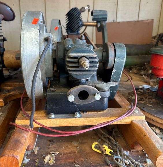 Maytag Model 72-D Gas Engine with Flywheel and Crank - Metzger Property ...