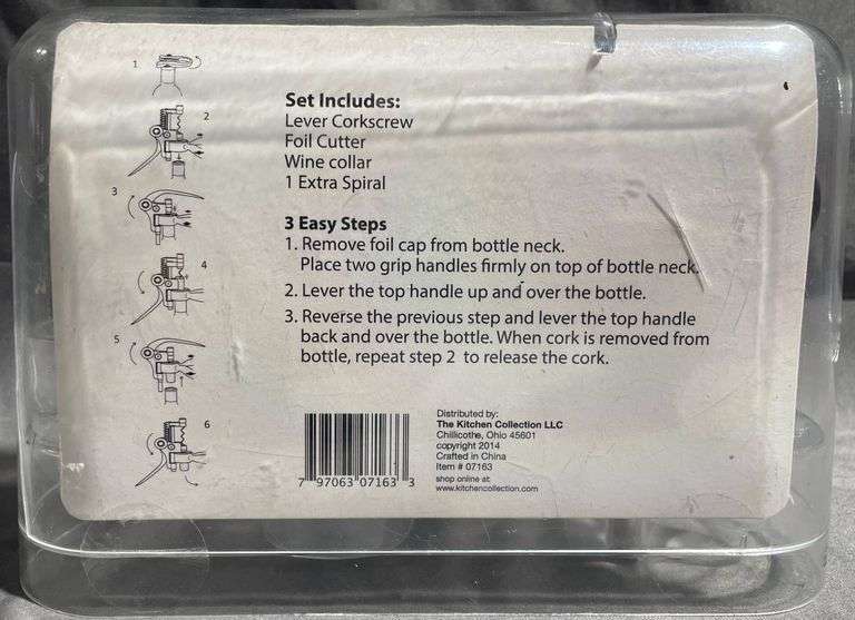 Lever Action Corkscrew Set with Accessories in Original Packaging ...