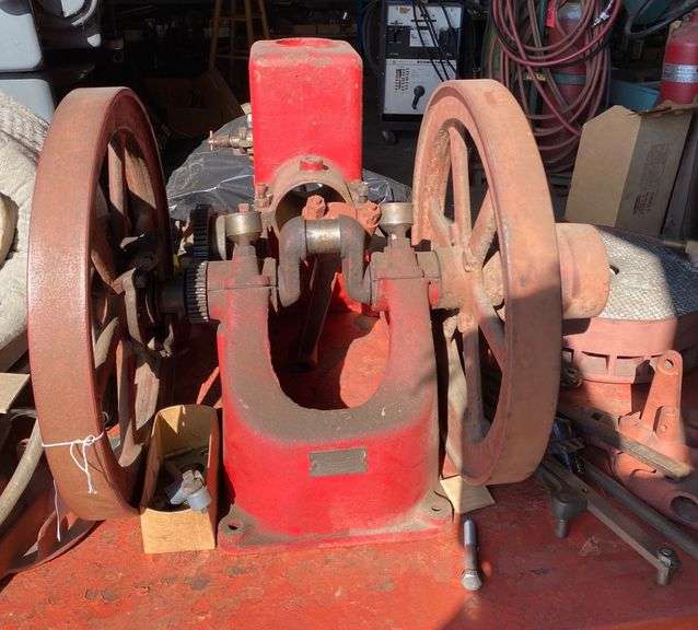 Hit and Miss Engine with Flywheels and Components - Metzger Property ...