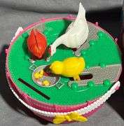 Plastic Chicken Feeding Coin Bank with Original Packaging, Made in Hong ...