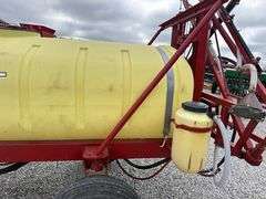 Hardi TR500 500 gallon sprayer, 45’ booms, 20” nozzle spacing, hyd ...