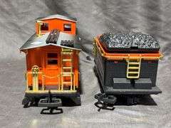 G Scale Model Train Set with Locomotive and Freight Cars - Metzger ...