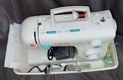 Singer Simple Model 2263 Sewing Machine with Case and Accessories ...
