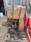 Two-Cylinder Stationary Engine with Flywheel - Metzger Property ...
