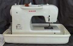 Singer Simple Model 2263 Sewing Machine with Case and Accessories ...