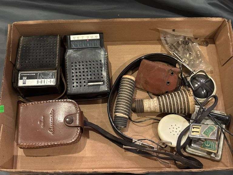 Vintage Electronics & Devices inc. Desk Calendar, Motorola Radios ...
