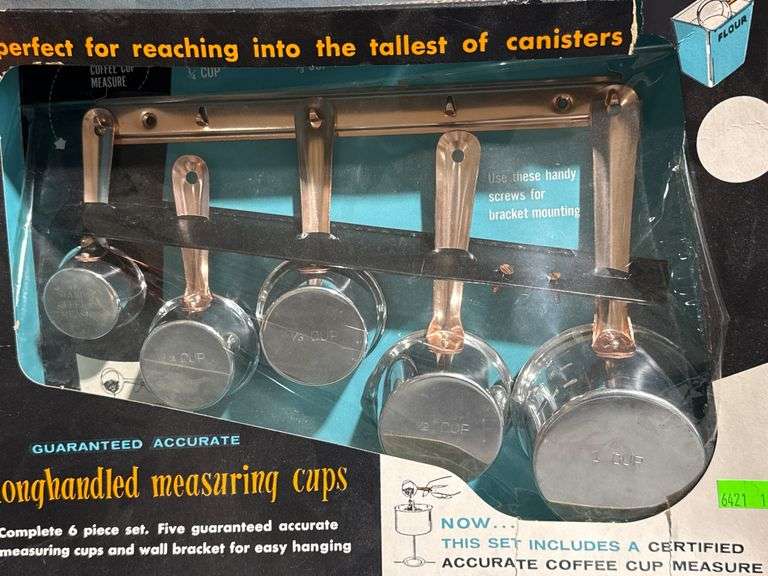 Sealed 6-Piece Long handled Measuring Cups with Copper Anodized Wall ...