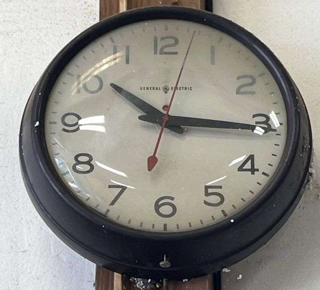 General Electric Wall Clock With Black Metal Frame - Metzger Property ...