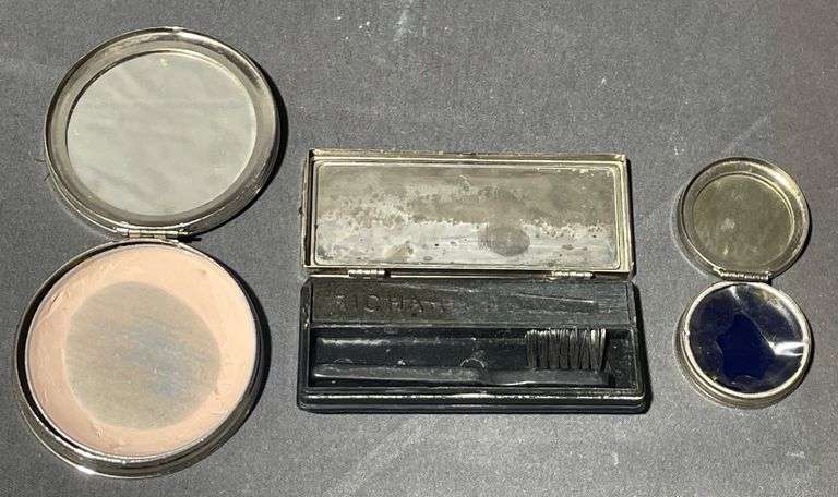 Richard Hudnut Marvelous Compact Trio With Mirror and Accessories ...