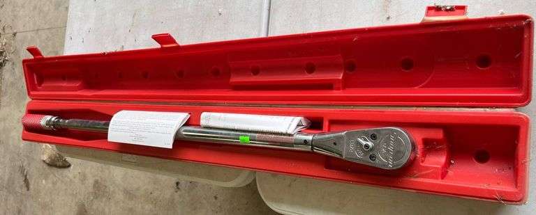 Snap-on USA 3/4” Drive Torque Wrench 42” with Red Storage Case ...