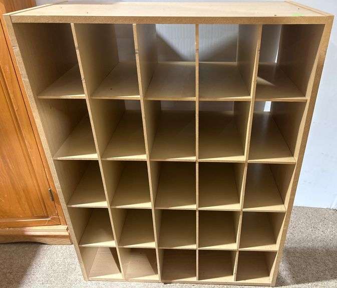 Cubed Storage Shelf Unit with 25 Slots 34.5”x11.5”x31.5” - Metzger ...