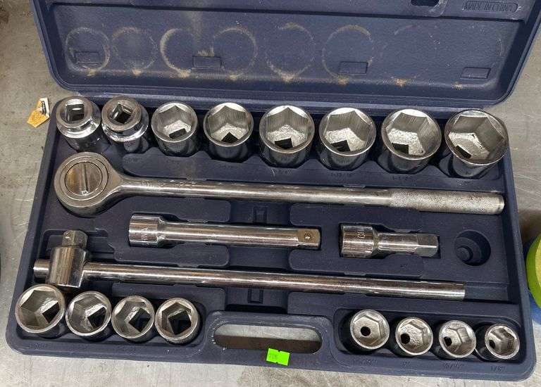 21-Piece 3/4-Inch Drive Socket Wrench Set in Plastic Case - Metzger ...