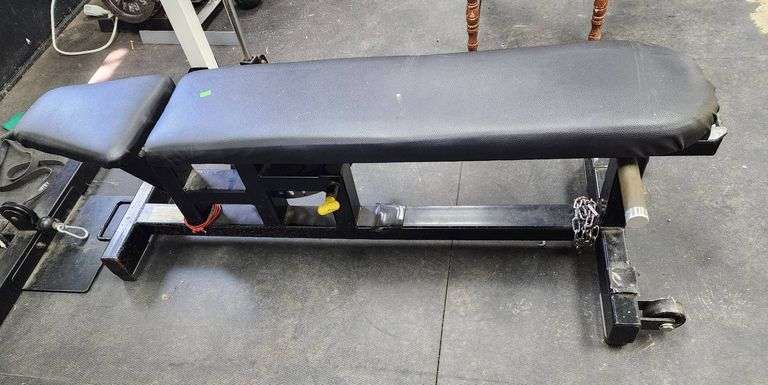 Club Weider 550 Multi-Function Weightlifting Station with Adjustable ...