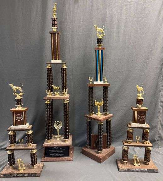 4 Hunting Trophies with Animal Figures, 48”-25” - Metzger Property ...