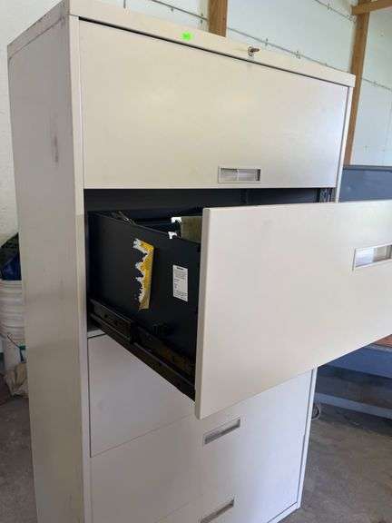Steelcase 5-Drawer Locking File Cabinet with Hanging File System ...