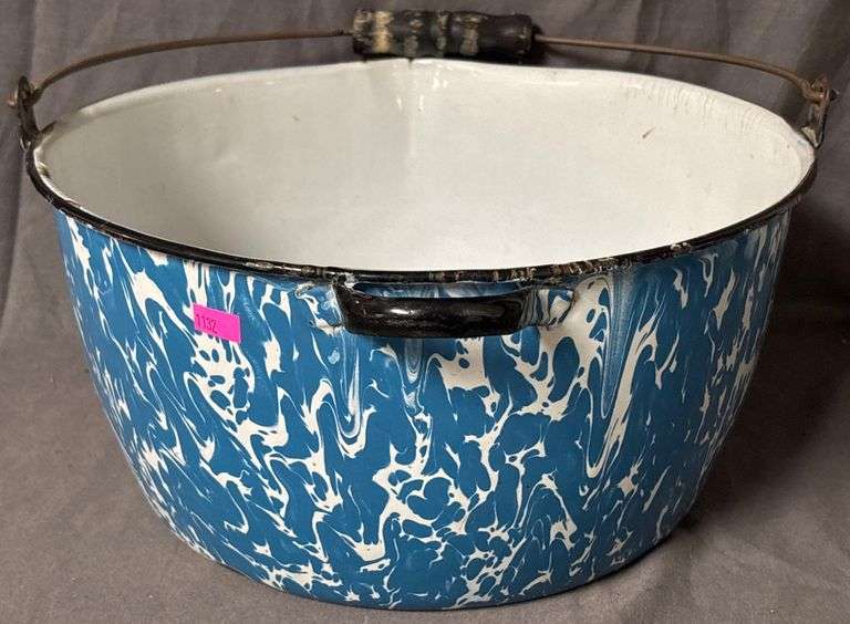 Blue and White Enamel Basin with Metal Handle - Metzger Property ...