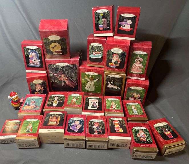 Hallmark Keepsake Christmas Ornaments Collection with Boxes - Metzger ...
