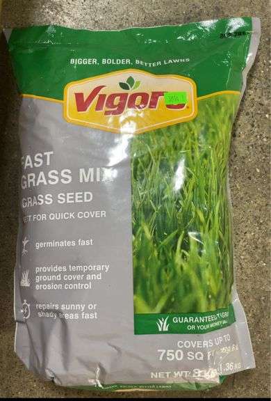 Vigoro 3 lbs. Fast Grass Seed Mix with Water Saver Seed Coating ...