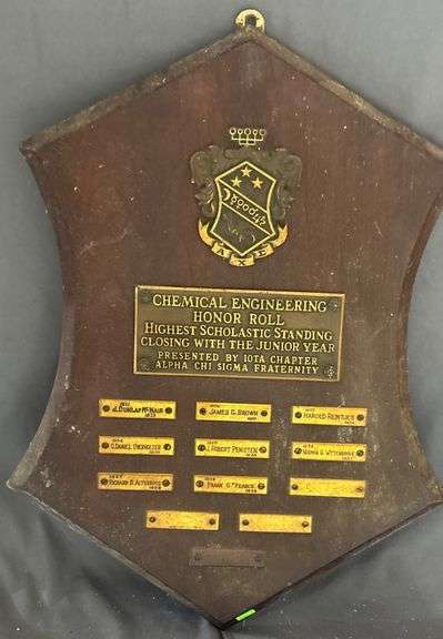 Chemical Engineering Honor Roll Plaque by Alpha Chi Sigma Fraternity ...