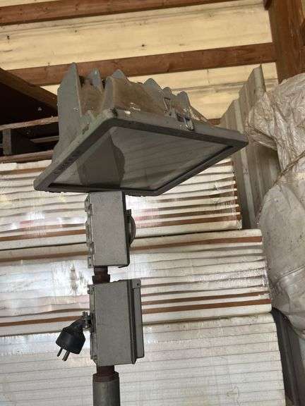 Industrial Metal Pole Light With Adjustable Mount and Base - Metzger ...