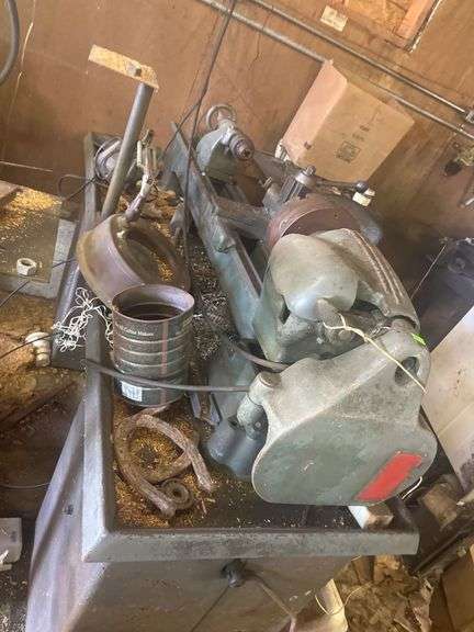 Metal Lathe With Aloris Tool Post, Model AXA, Made in USA - Metzger ...
