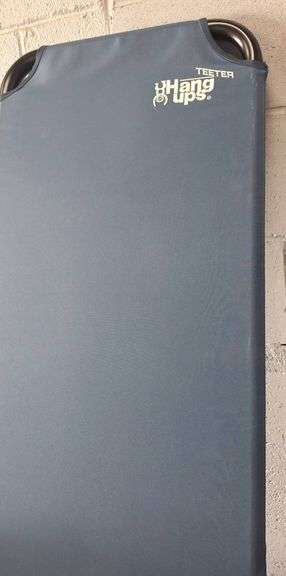 Teeter Hang Ups F7000 Inversion Table - Metzger Property Services, LLC