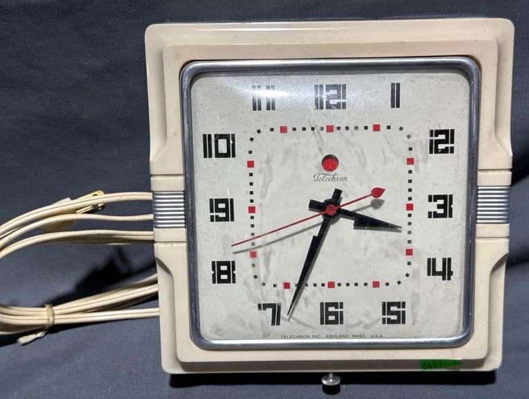 Telechron Model 2H27 Electric Wall Clock - Metzger Property Services, LLC