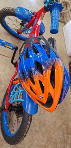 Huffy Children’s Spider-Man-Themed Bicycle with Training Wheels and ...