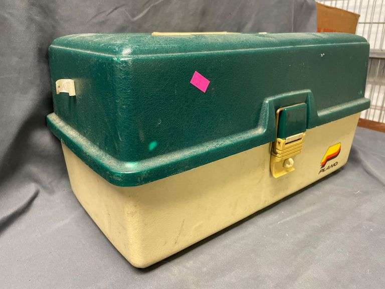 Plano Plastic Fishing Tackle Box with Multi-Tier Compartments and ...