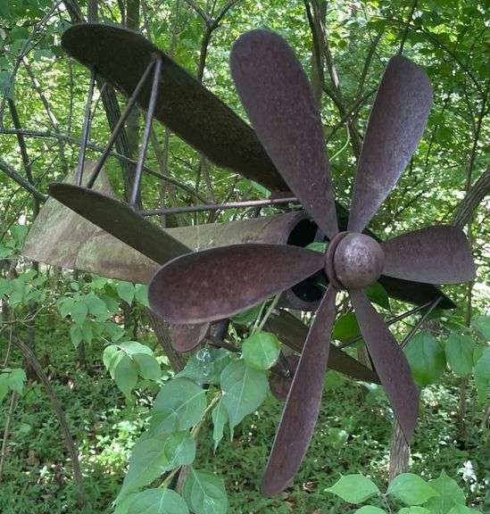 Metal Airplane-Shaped Garden Decor with Propeller Design 60”H - Metzger ...