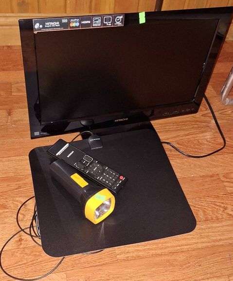 Hitachi 19-Inch LCD Monitor with Flashlight and Accessories - Metzger ...