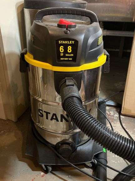 Stanley 8-Gallon Wet/Dry Vacuum, 6 Peak HP - Metzger Property Services, LLC