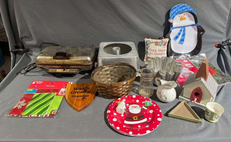 Kitchenware, Holiday Decor, and Miscellaneous Household Items - Metzger ...