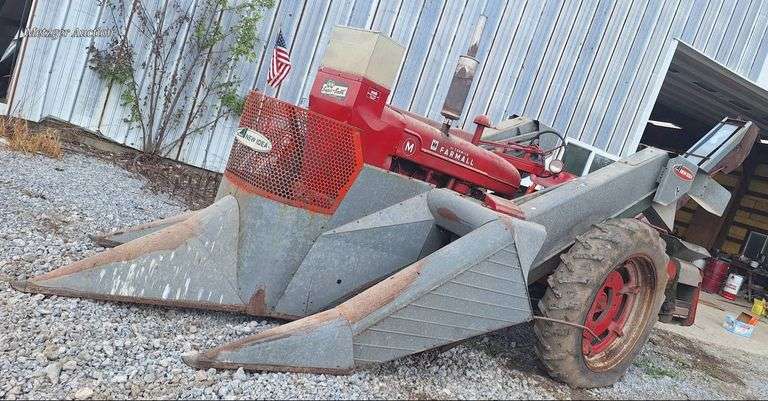 Farmall IH M Gas Tractor with New Idea Model 322 Corn Picker Attachment ...
