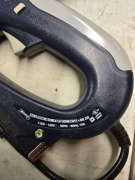 Arrow Fastener Co. Model ET2025 Electric Staple Gun with T20 Staples ...