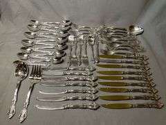 51 Piece Oneida 18/10 Stainless Steel Flatware Collection with Ornate ...