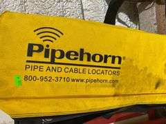 Pipehorn 800-HL Pipe and Cable Locator with Carrying Case - Metzger ...