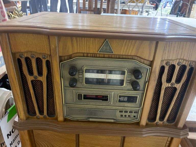 Oak Veneer Media Console with Built-In Turntable, Radio, and Cassette ...