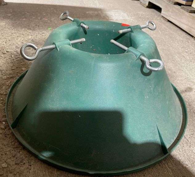 Green Plastic Christmas Tree Stand with Adjustable Bolts 16”x7 ...