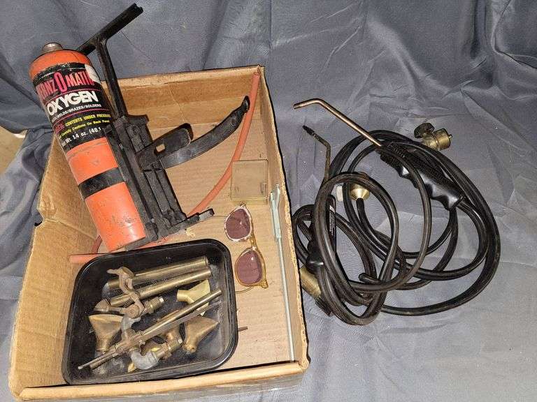 Mini Oxy-Acetylene Torch Kit w/ Accessories - Metzger Property Services ...