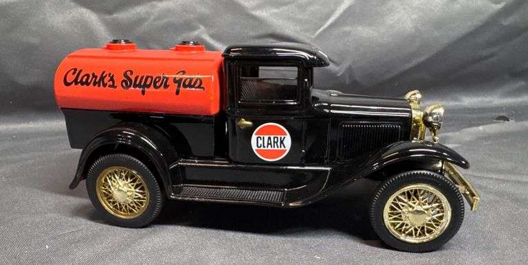 Clark’s Super Gas Tanker Coin Bank by Liberty Classics, 6” - Metzger ...