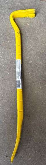 Stanley Yellow Pry Bar with Dual-End Design - Metzger Property Services ...