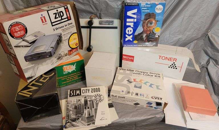 Software Including Iomega Zip Drive, printer cartridges and VST USB ...