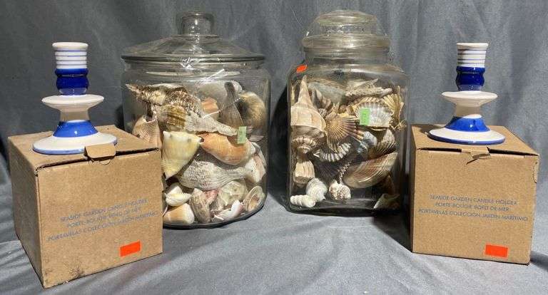 2 Glass Jars with Seashells and 2 Blue and White Candle Holders ...